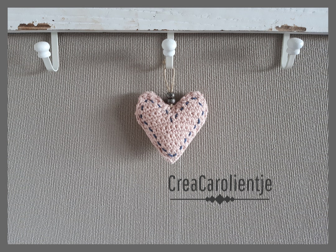 Dutch Crochet Pattern Heart Pendant - Etsy