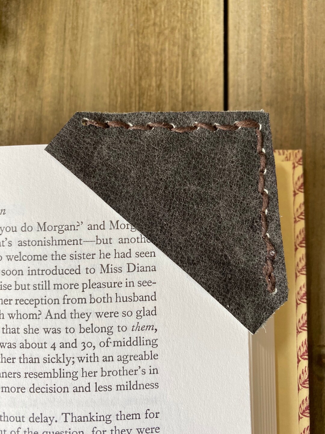 Sustainable Brown Leather Corner Bookmarks, Hand Stitched Gift for Book ...