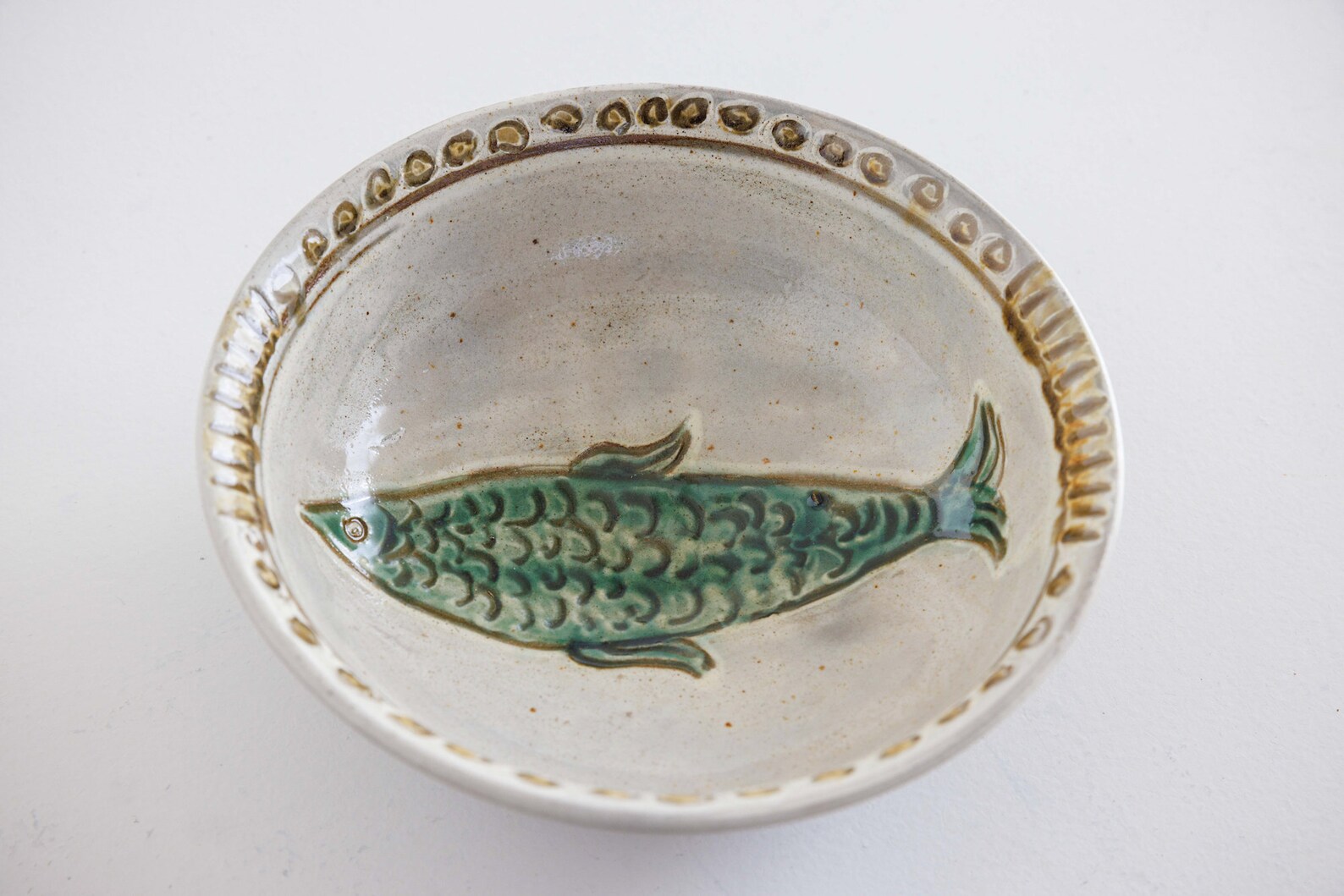 Handmade Japanese Studio Pottery Bowl Fish / Hand Thrown - Etsy