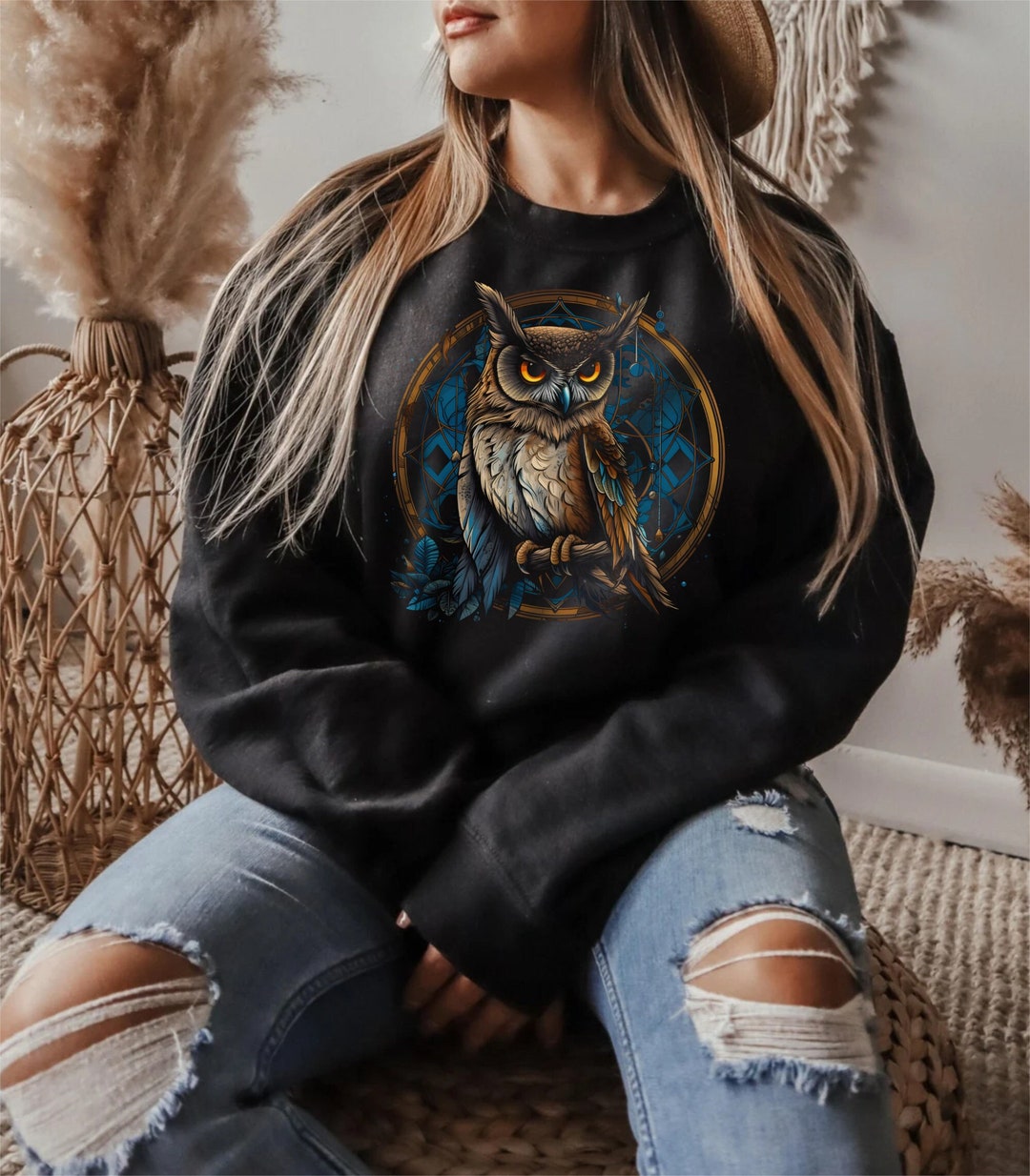 Custom Owl Shirt for Bird Watchers, Great Horned Owl Bird Sweater Gift ...