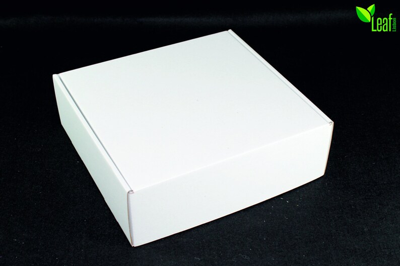 LF1 Recycled White Card Box, 9,5x9x3,15in (24x23x8cm), Gift Packaging ...