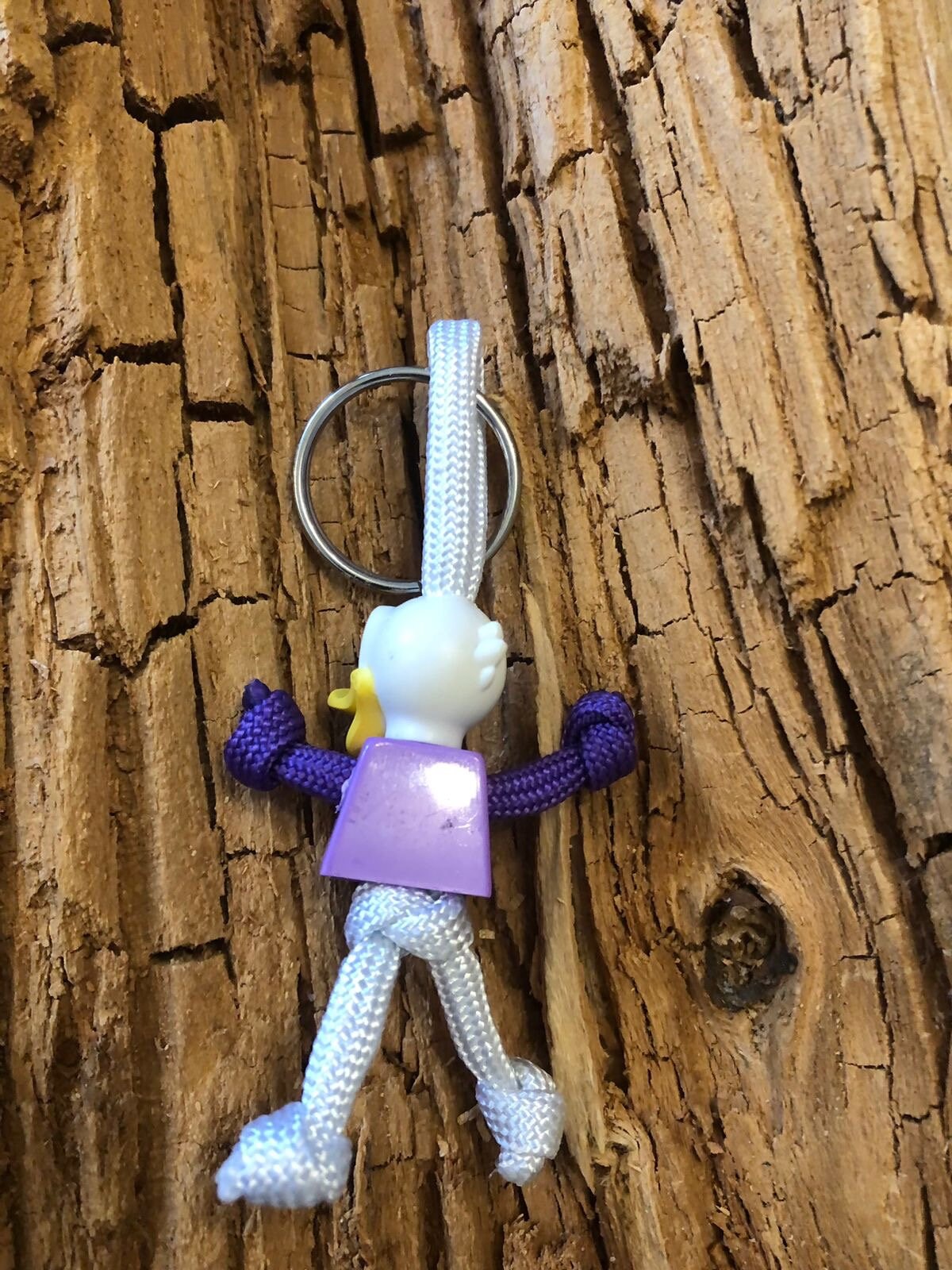 Paracord Minifigure Daisy Duck Keyring - Etsy