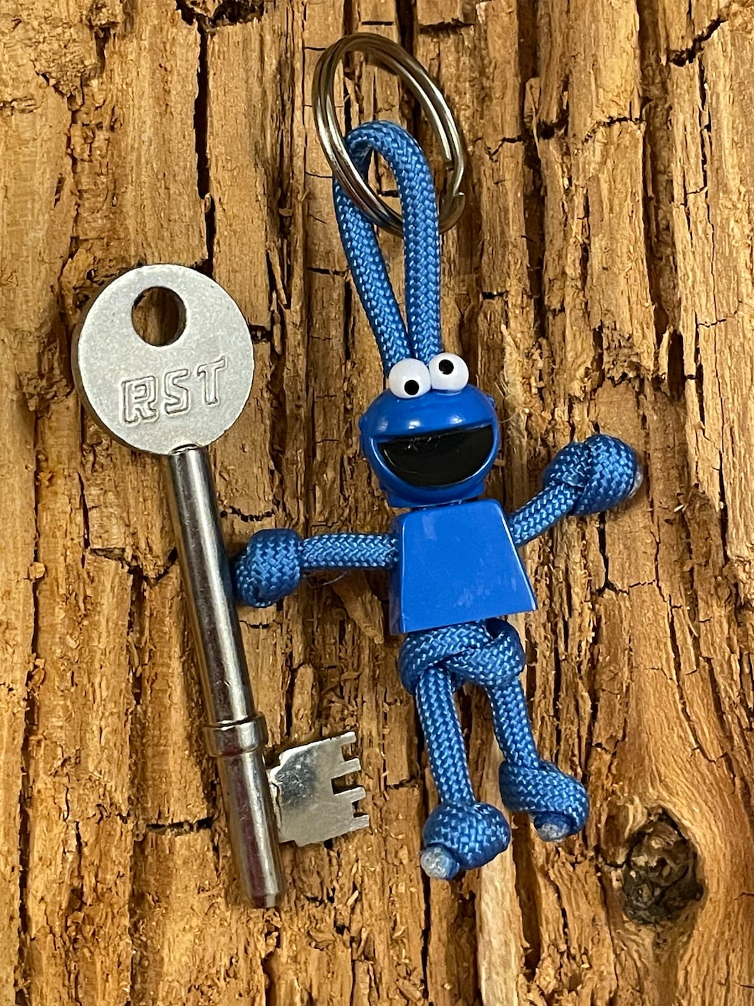 Paracord Minifigure Cookie Monster Keyring - Etsy