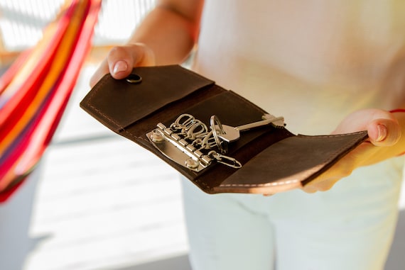 Leather key holderLeather Personalized key | Etsy