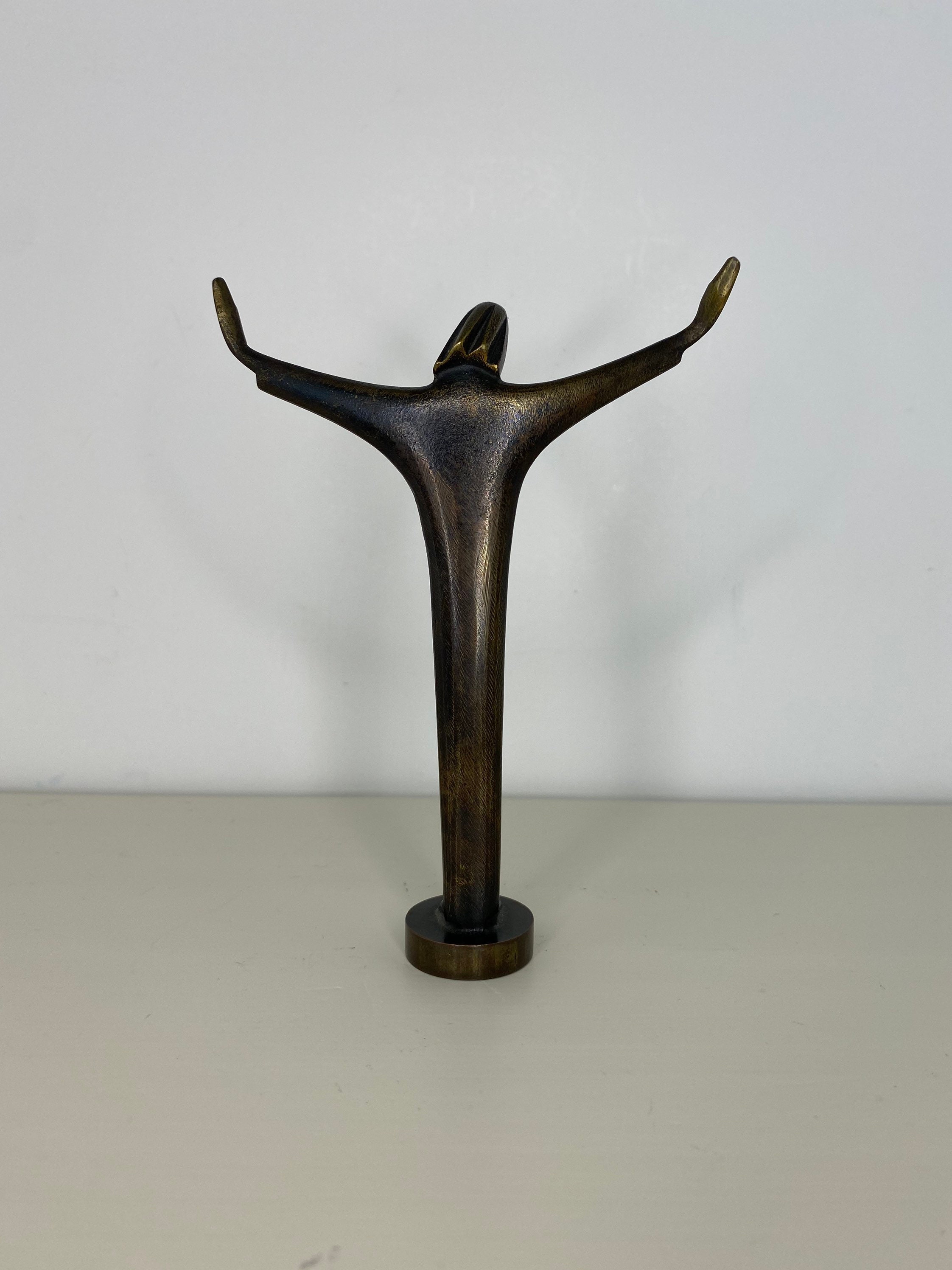 1950 Cast Bronze Jesus Sculpture, Werkstatte Hagenauer, Vienna, Austria ...