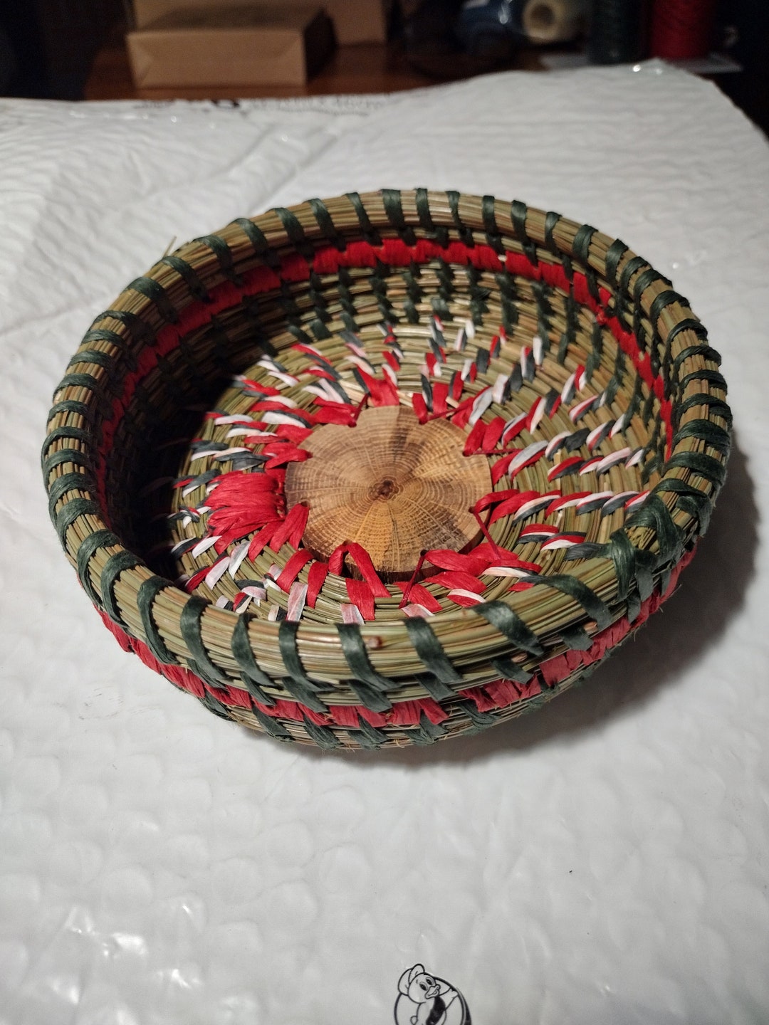 Round Pine Needle Candy Basket - Etsy
