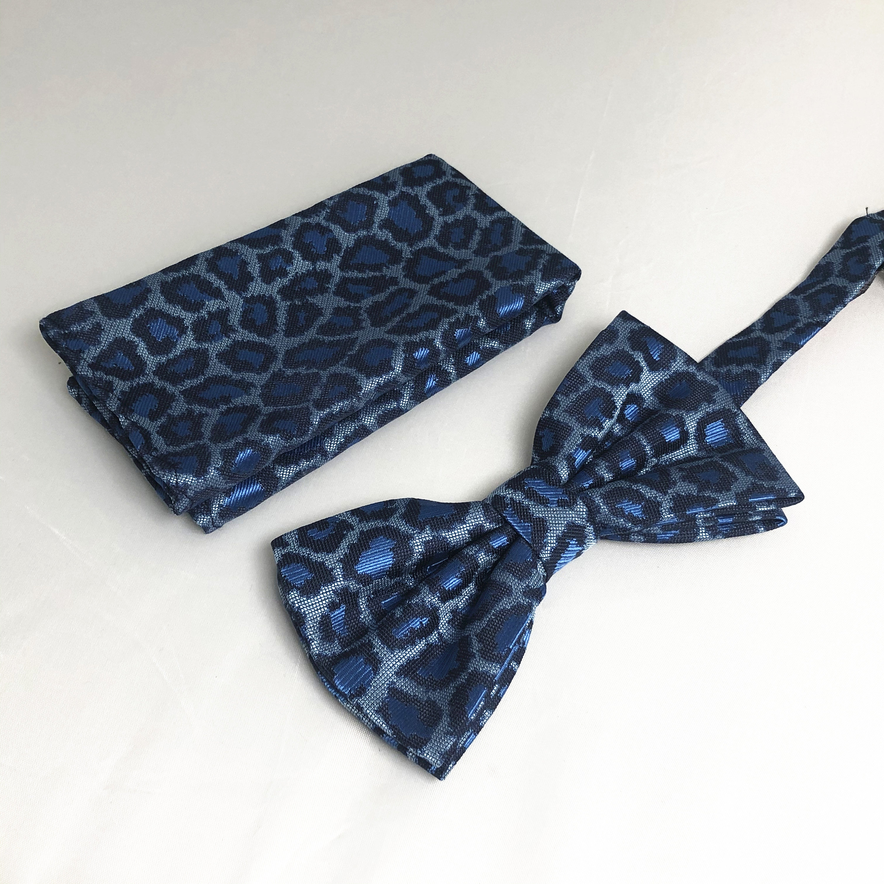 Men's Royal Blue Leopard Pattern Animal Cheetah Print Pretied Bow Tie ...
