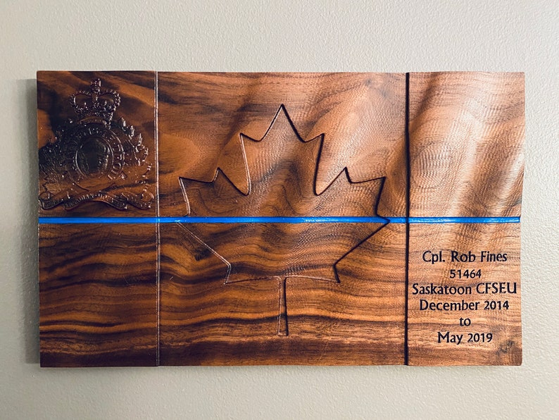 RCMP Canadian Flag Plaque - Etsy Canada