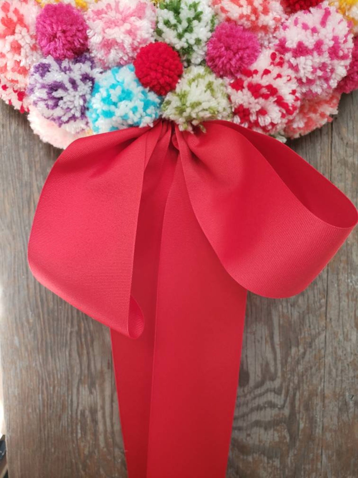 Pom-pom Wreath london Sweets Shop - Etsy