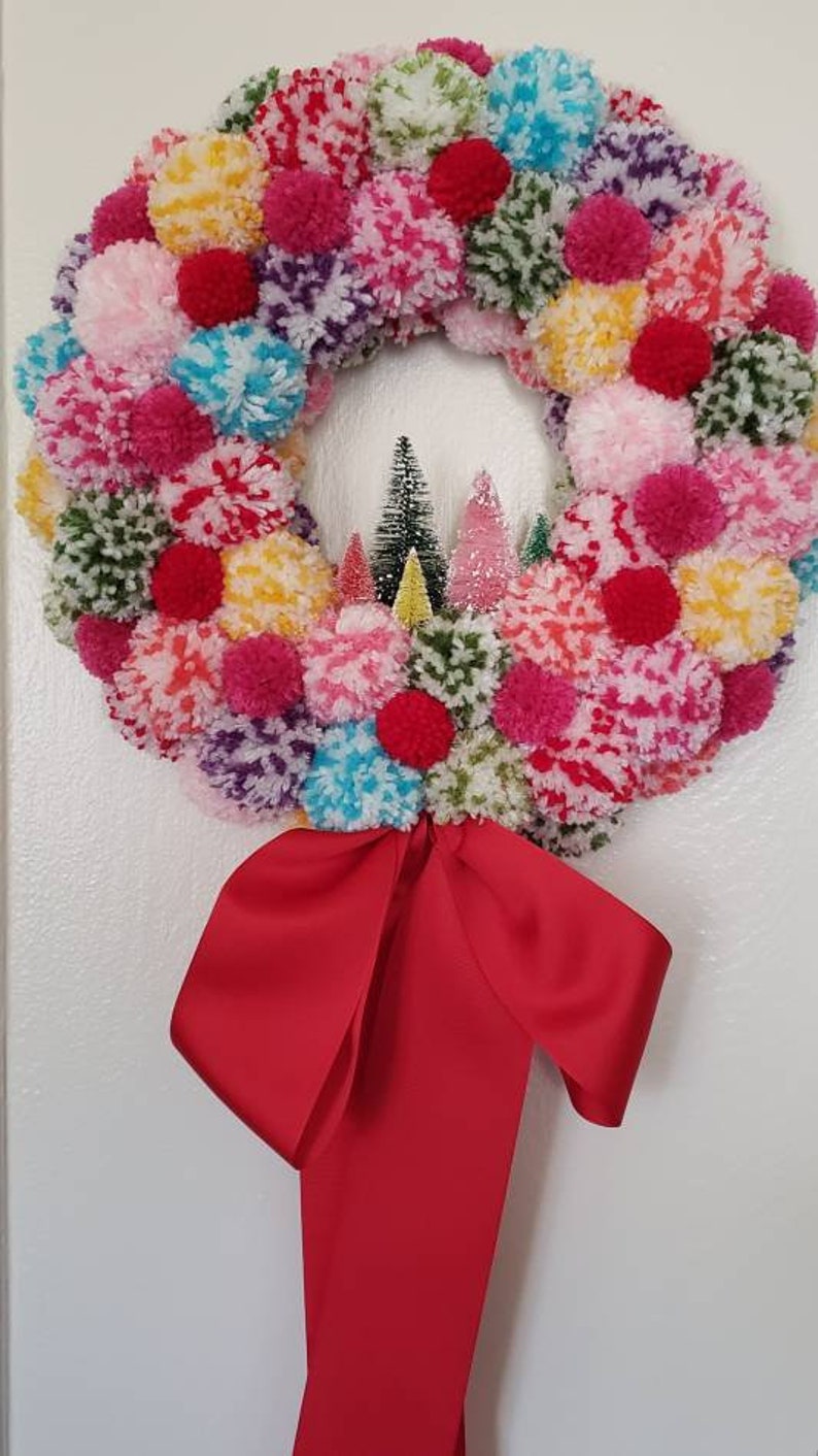 Pom-pom Wreath london Sweets Shop - Etsy