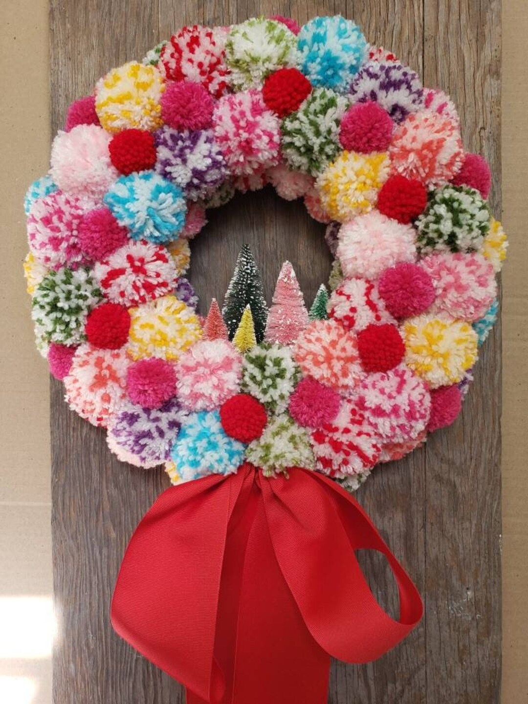 Pom-pom Wreath london Sweets Shop - Etsy