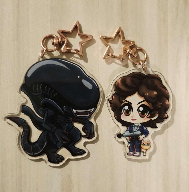 Alien Xenomorph and Ellen Ripley Chibi 2.5 in Acrylic Charms - Etsy