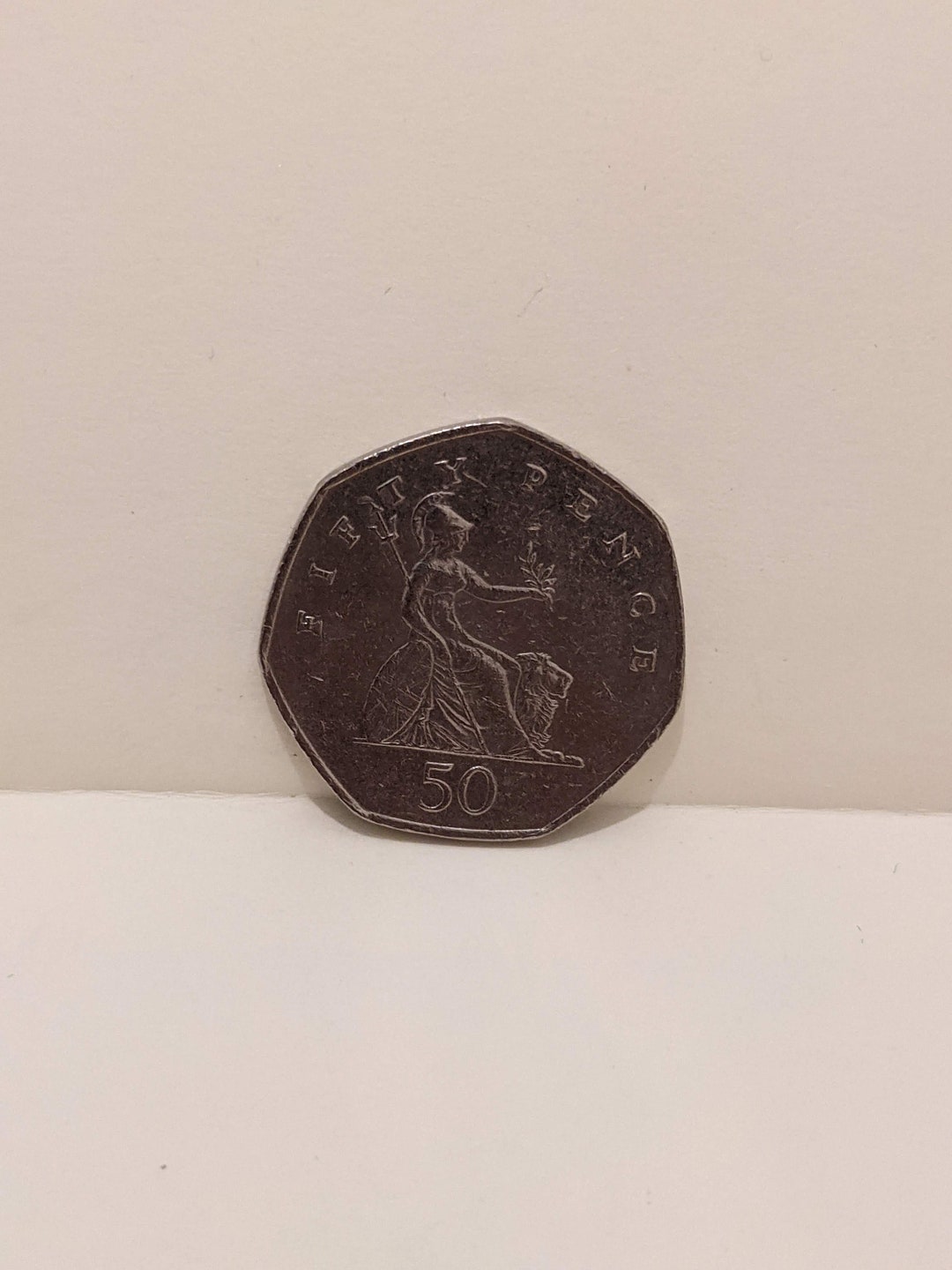 50 Pence Shield of Britannia Year 1997 - Etsy