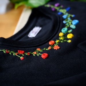 Hand-embroidered Sweatshirt/ Customized Sweatshirt / Hand Embroidery - Etsy