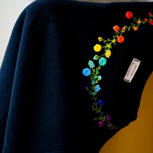 Hand-embroidered Sweatshirt/ Customized Sweatshirt / Hand Embroidery - Etsy