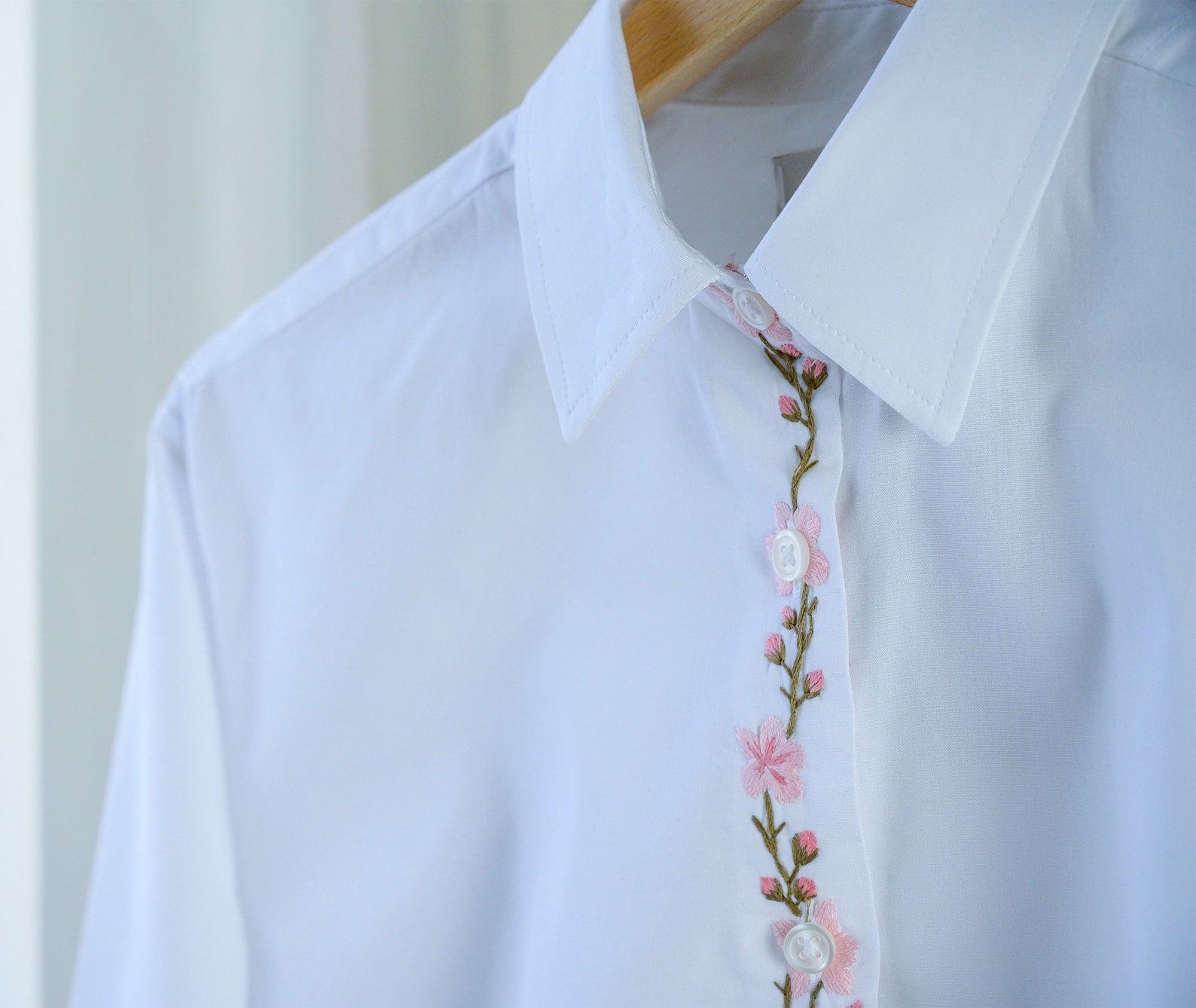 Hand-embroidered Shirt/ Customized Shirt / Flower's Shirt / Hand ...