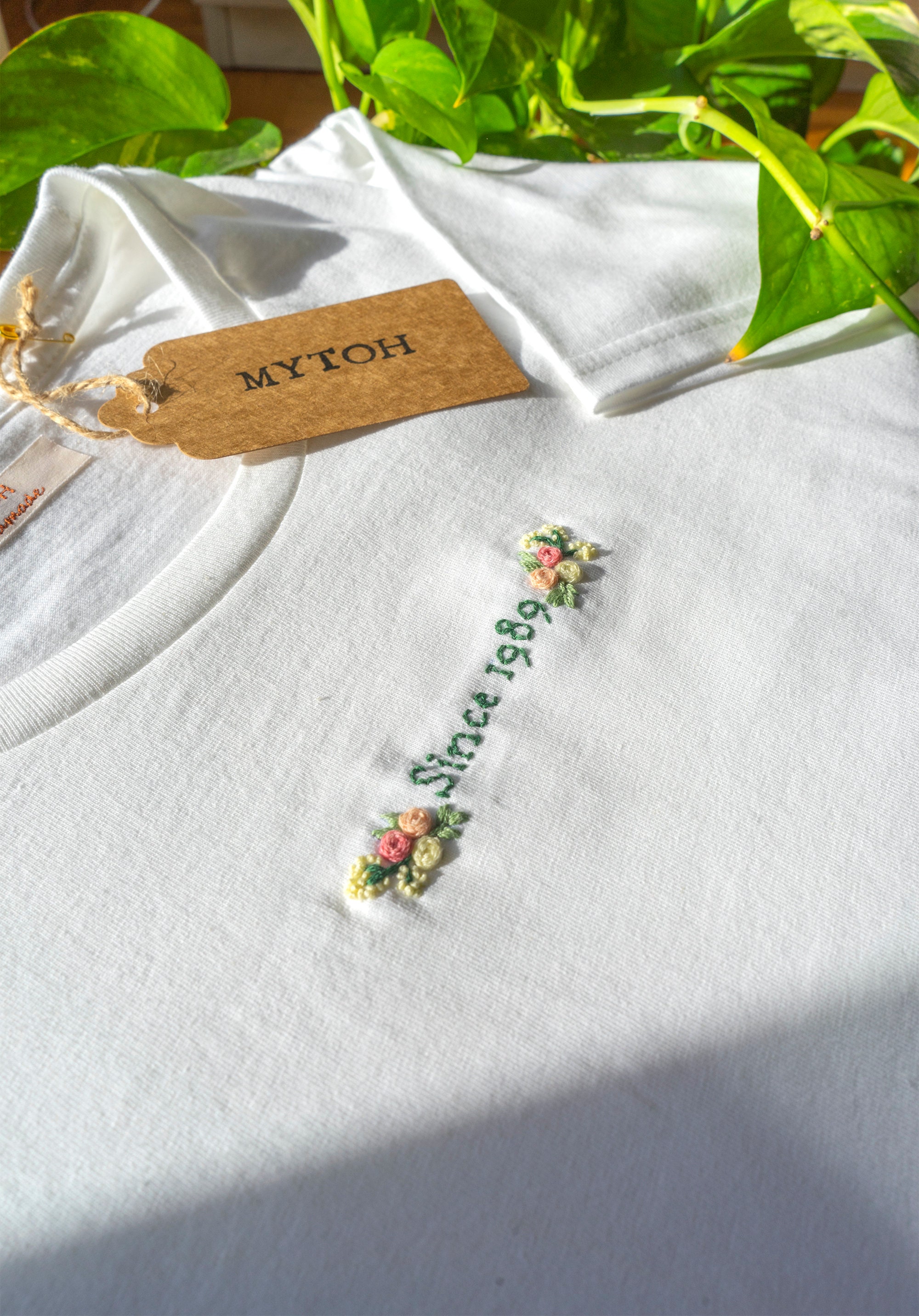 Hand-embroidered T-shirt/ Customized T-shirt / T-shirt Since / Flower's ...