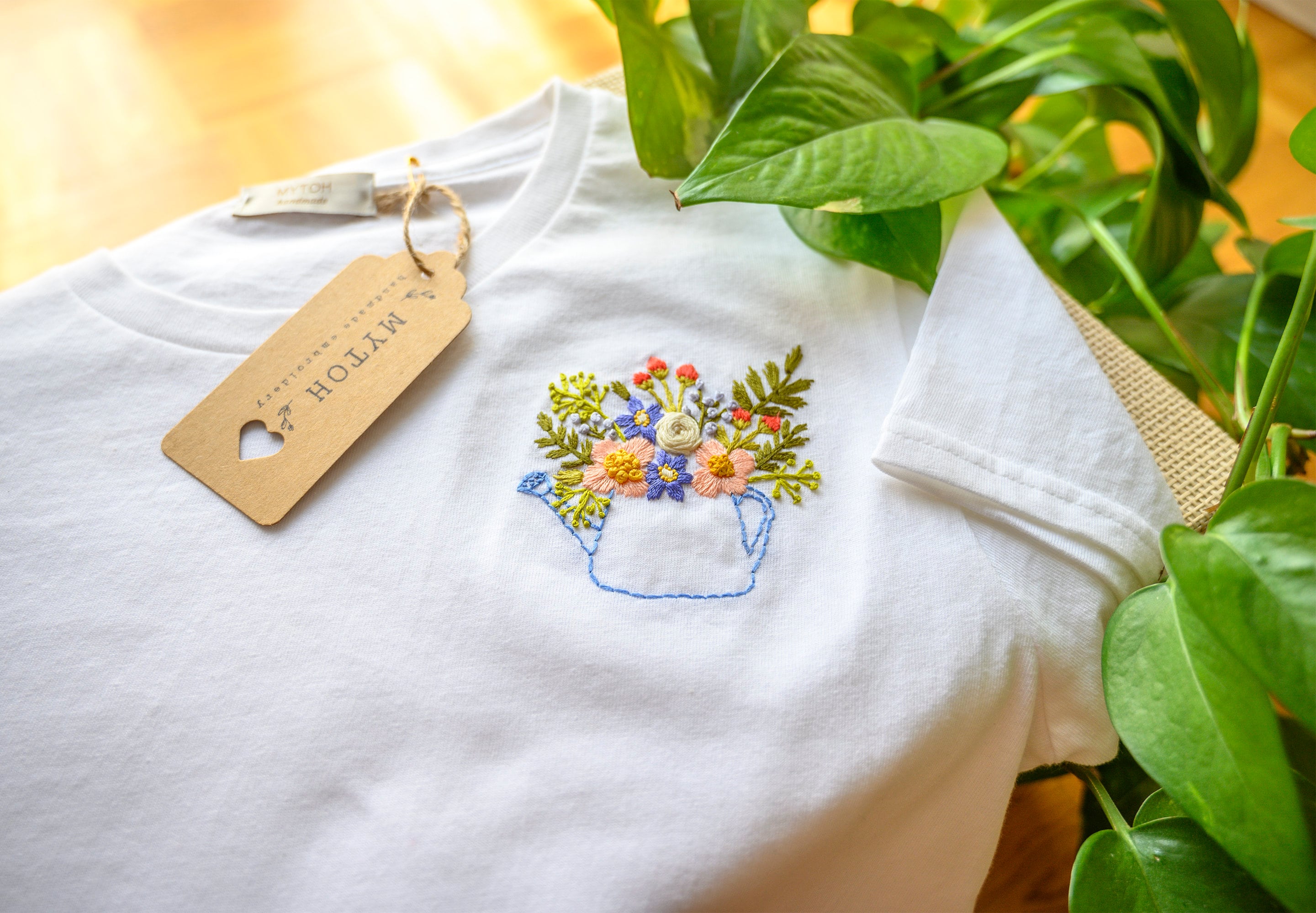 Hand-embroidered T-shirt/ Customized T-shirt / Flower's T-shirt ...