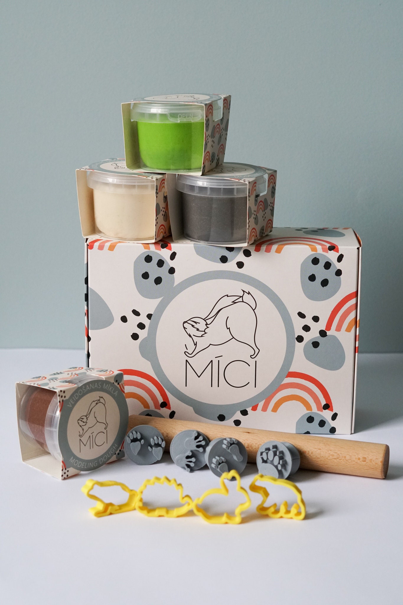 Large Set WILD Animals FEET - Teach Kids to Recognize WILD Animals and ...