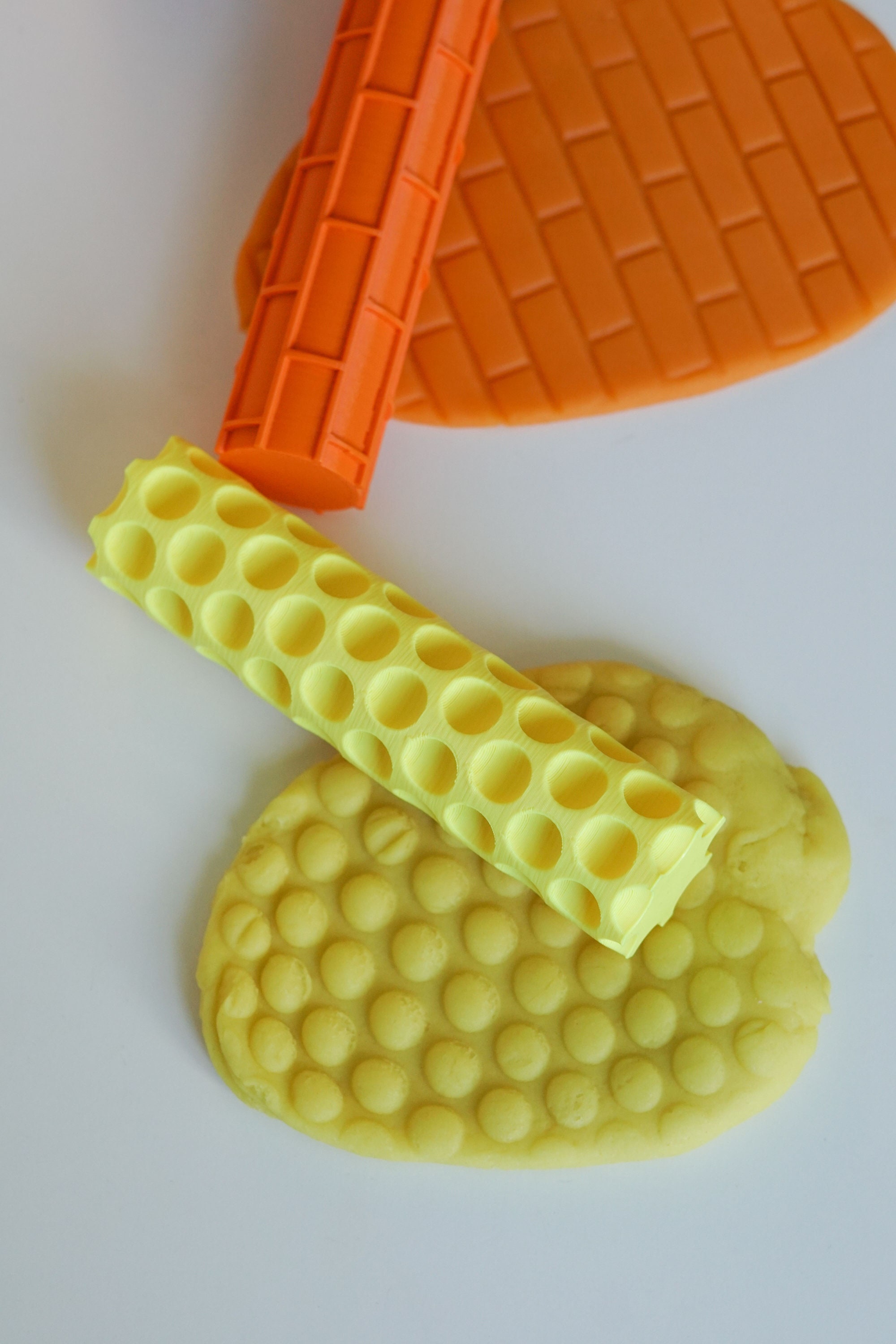 DOTTED Playdough Roll, 3D Printed Perfect for Sensory Playing, Fine ...