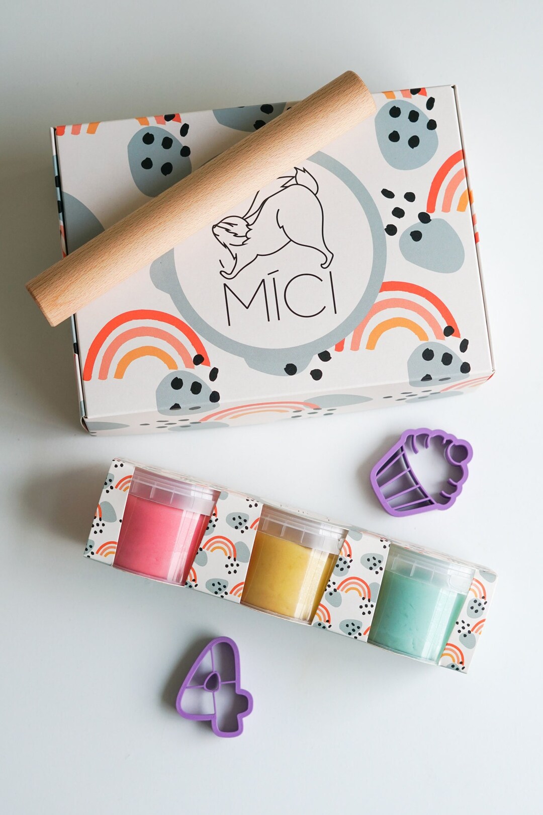 4 YEARS//CUPCAKE Gift Set - Stencils, Playdough Jars and Smooth Rolling ...