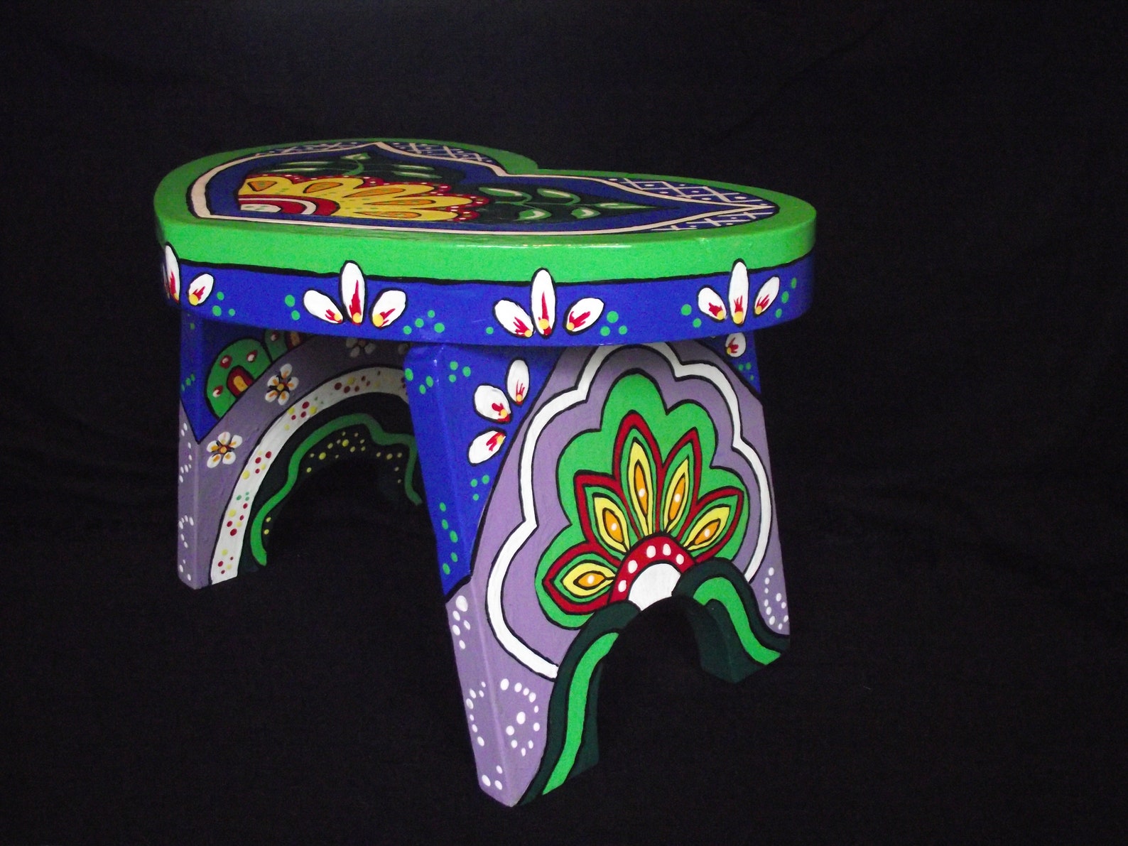 Hand Painted Childs Step, Child Stool, Heart Shape Step, Wood Step ...
