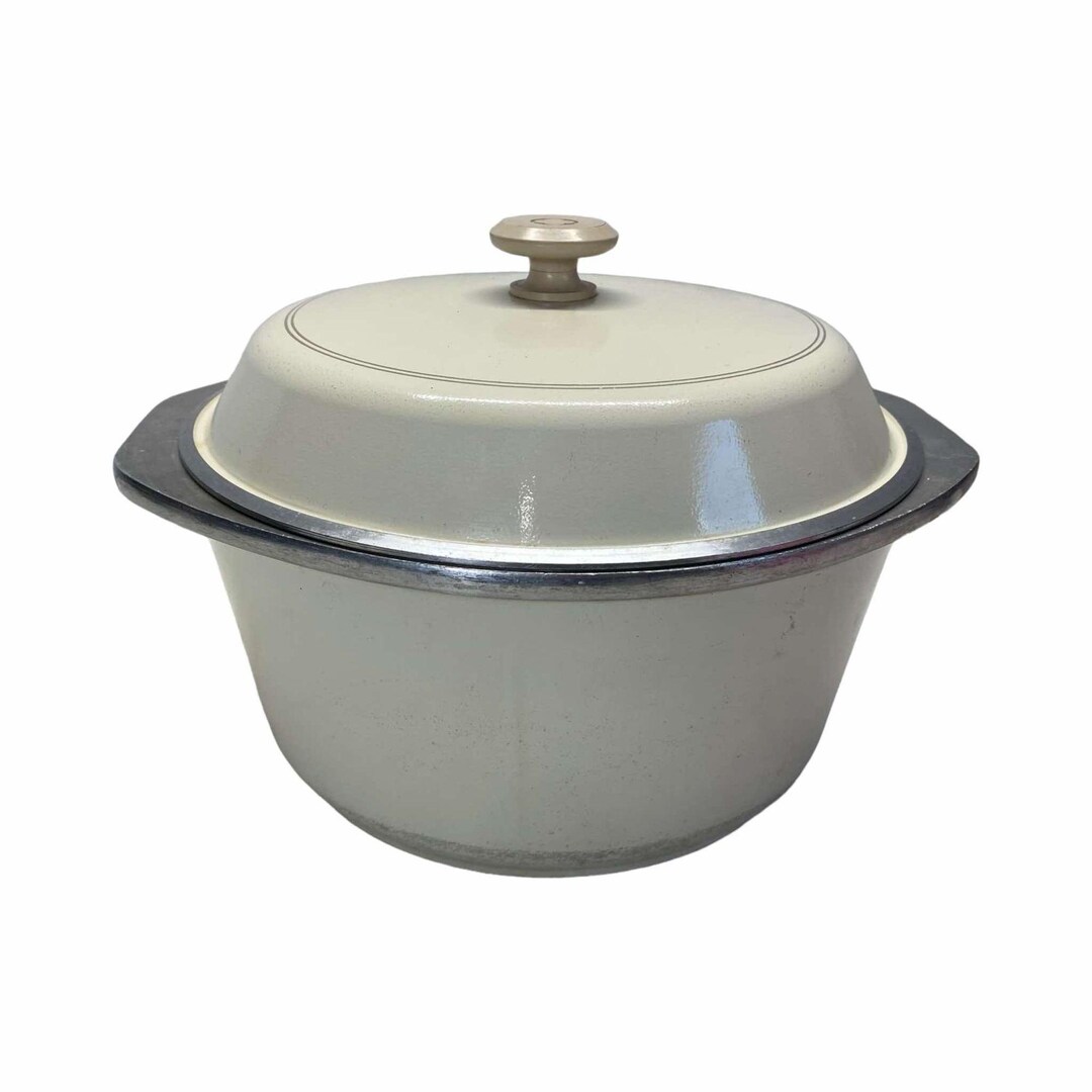 Club Supra Cast Aluminum 4 Qt Dutch Oven Stock Pot With Lid Ivory ...