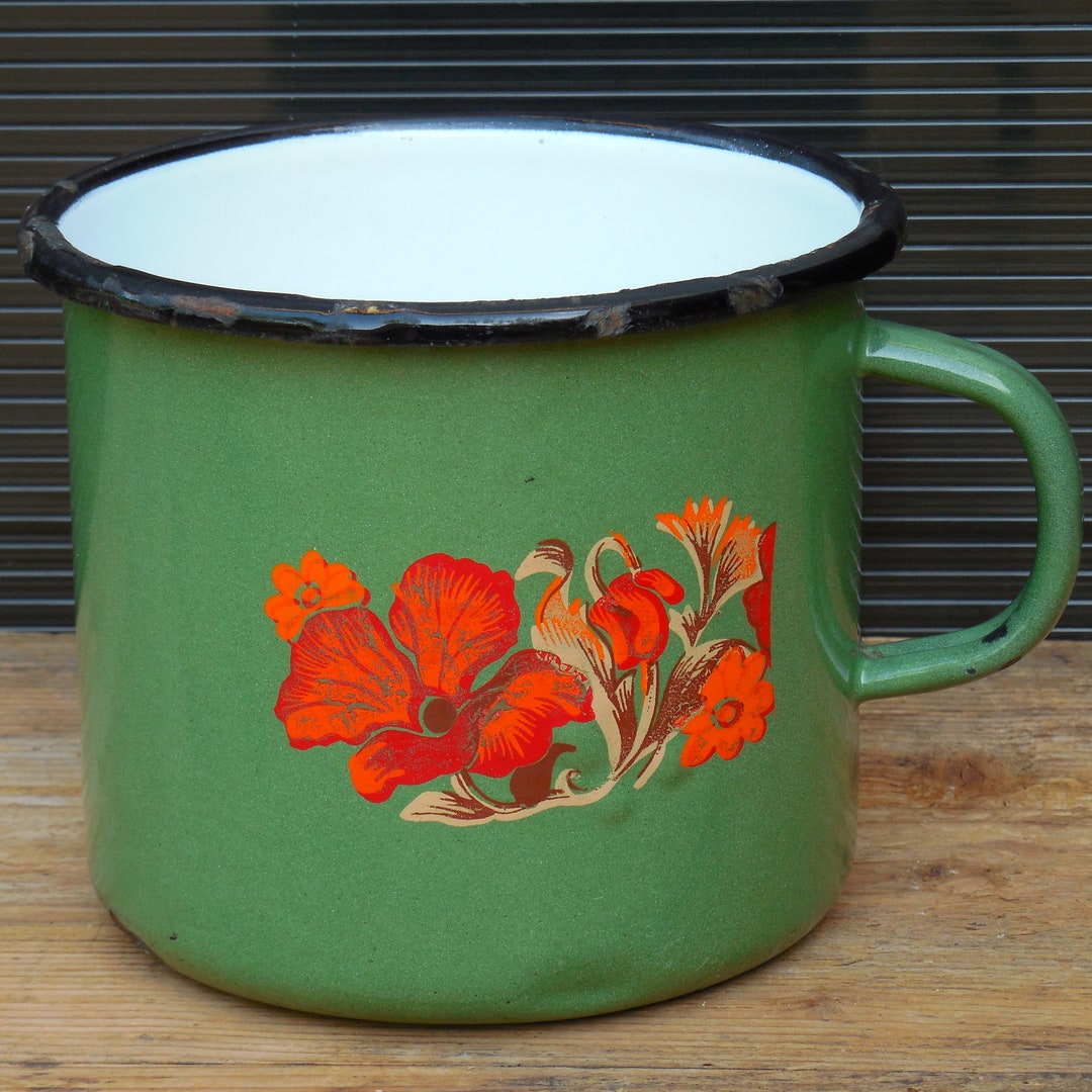 Vintage Communist Enamel Water / Tea Cup Retro Soviet Era Drinking Mug ...