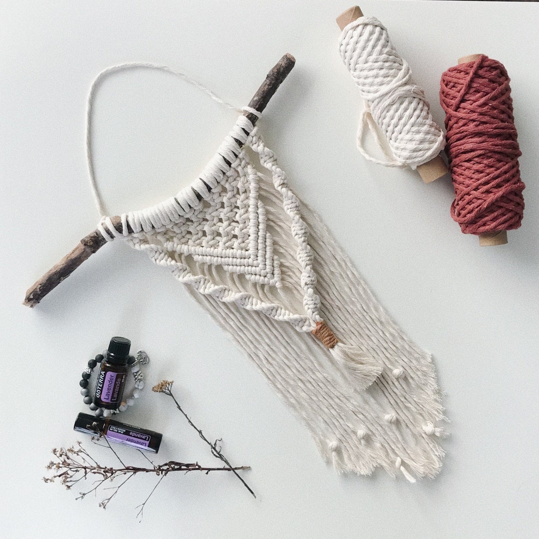 Petit Macramé Mural / Small Macrame Wall Hanging - Etsy
