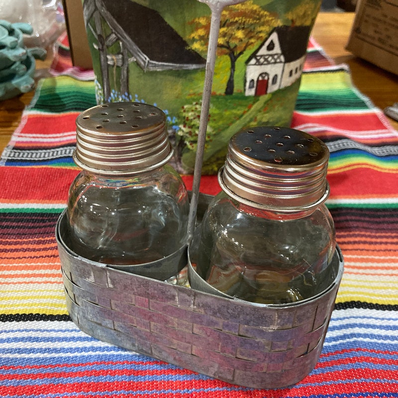 Salt Pepper Caddy - Etsy