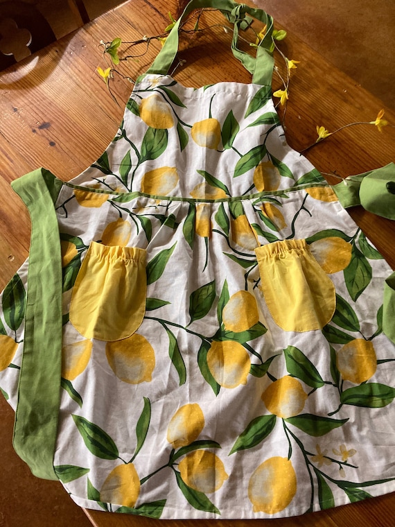 New Lemon Apron Lemons Aprons Kitchen Upcycled A Must - Etsy