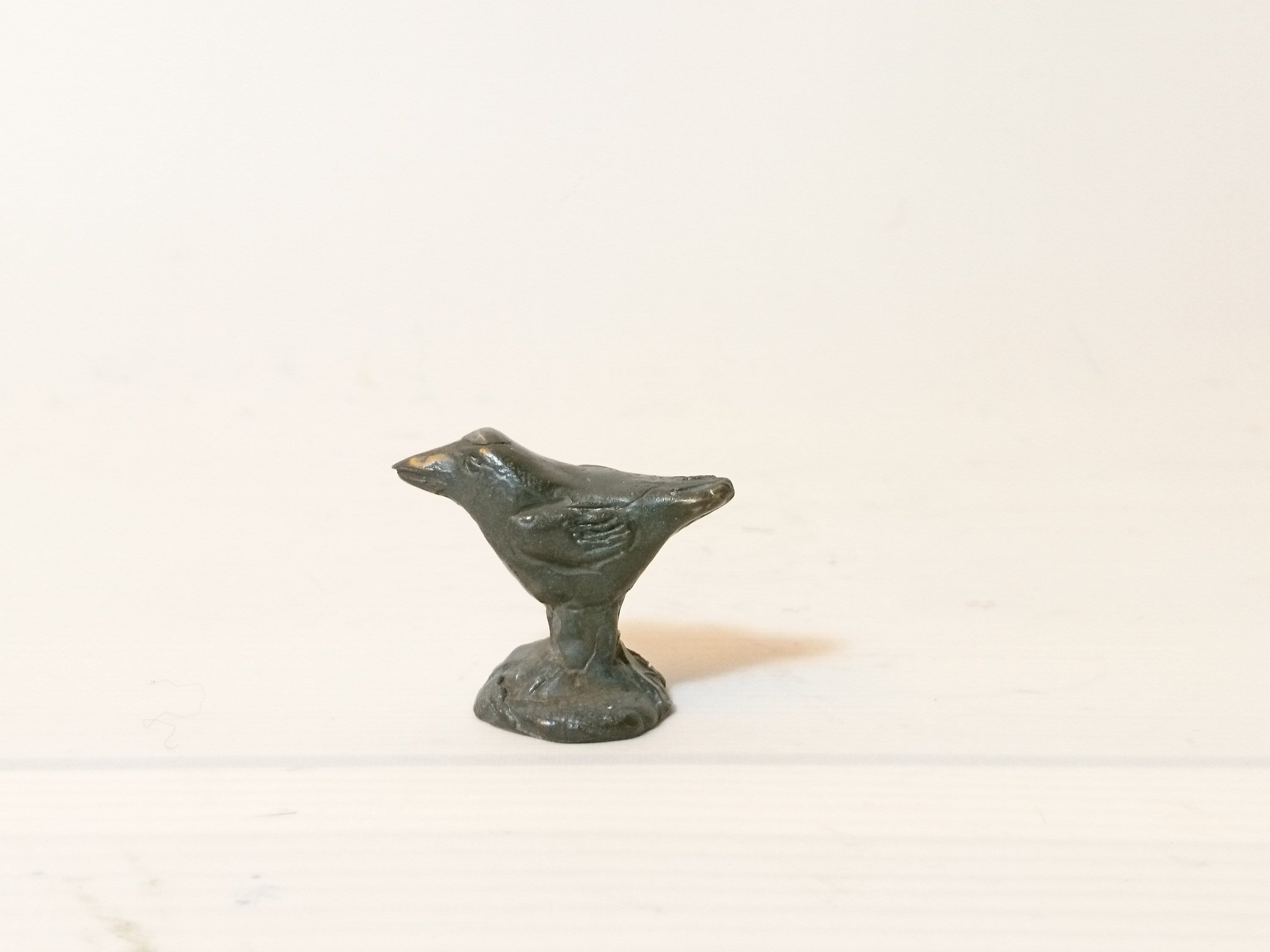 Bronze Bird Sculpture Tiny Bird Small Metal Birds by - Etsy