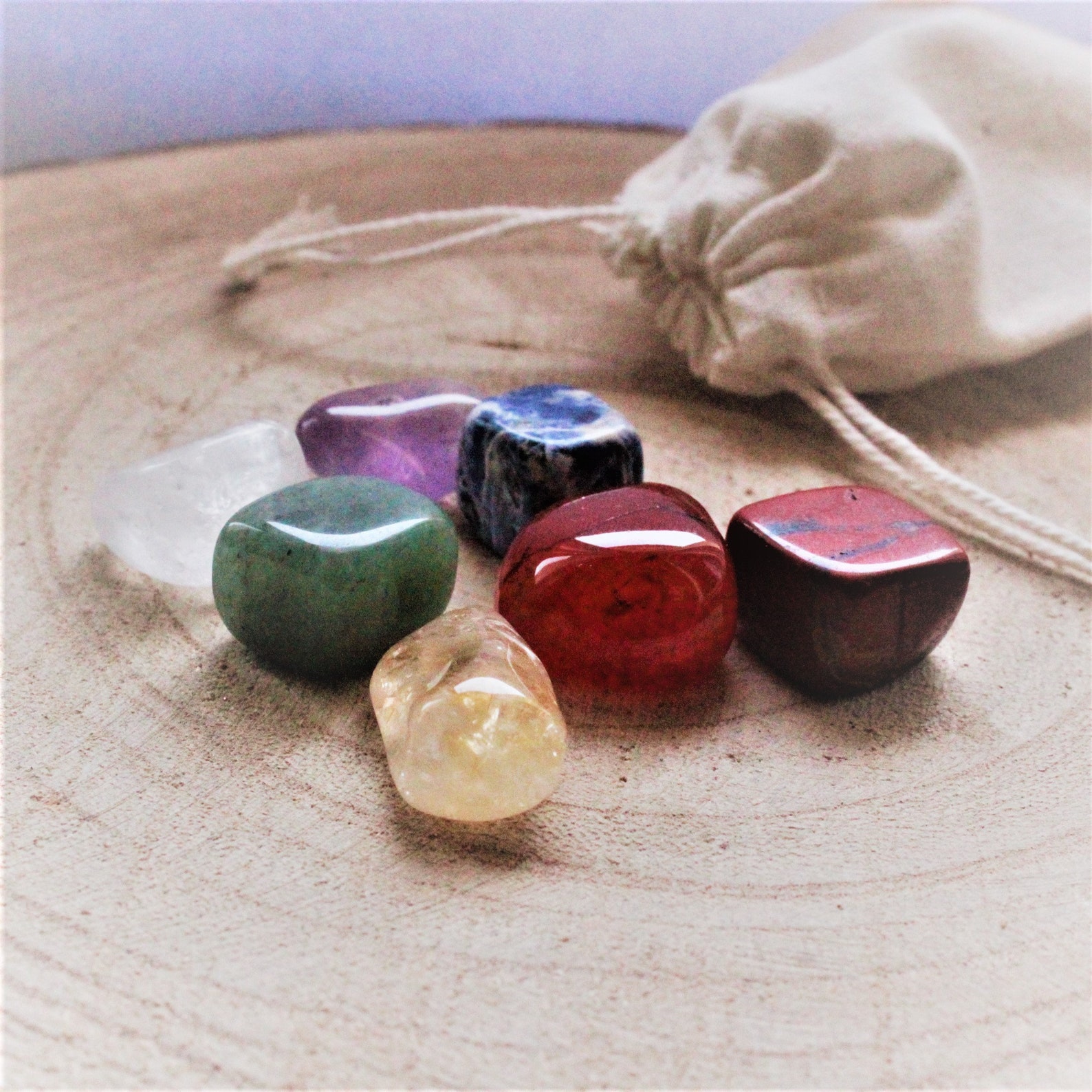 Set de cristaux SEPT CHAKRAS Pierres pour 7 Chakras | Etsy