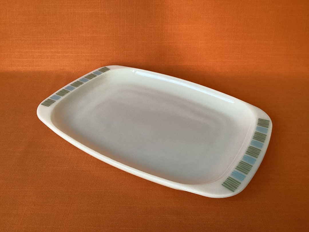 Lovely 1960s JAJ Pyrex Platter in the Matchmaker Design, Pyrex ...