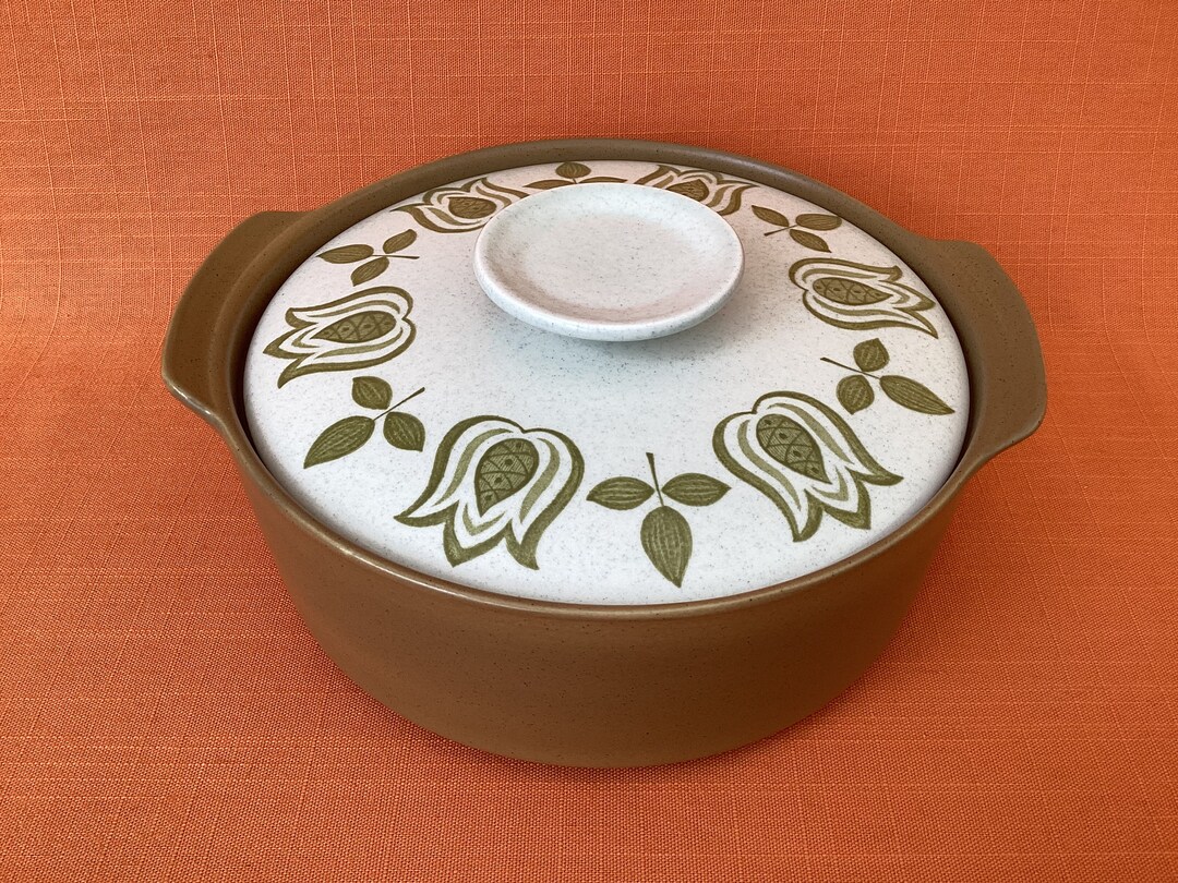 J&G Meakin Maidstone Tulip Time Lidded Tureen, 1960s Meakin Tulip Time ...