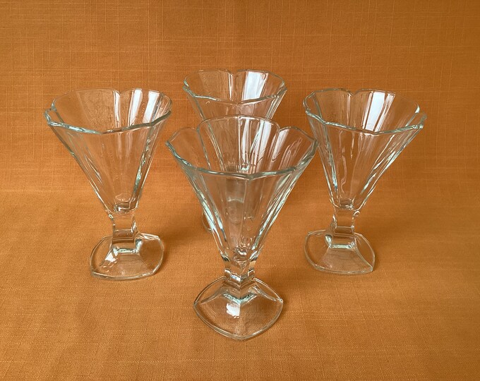 Luminarc Stemmed Sundae Dishes in an Art Deco Style sold in Sets of 2 ...