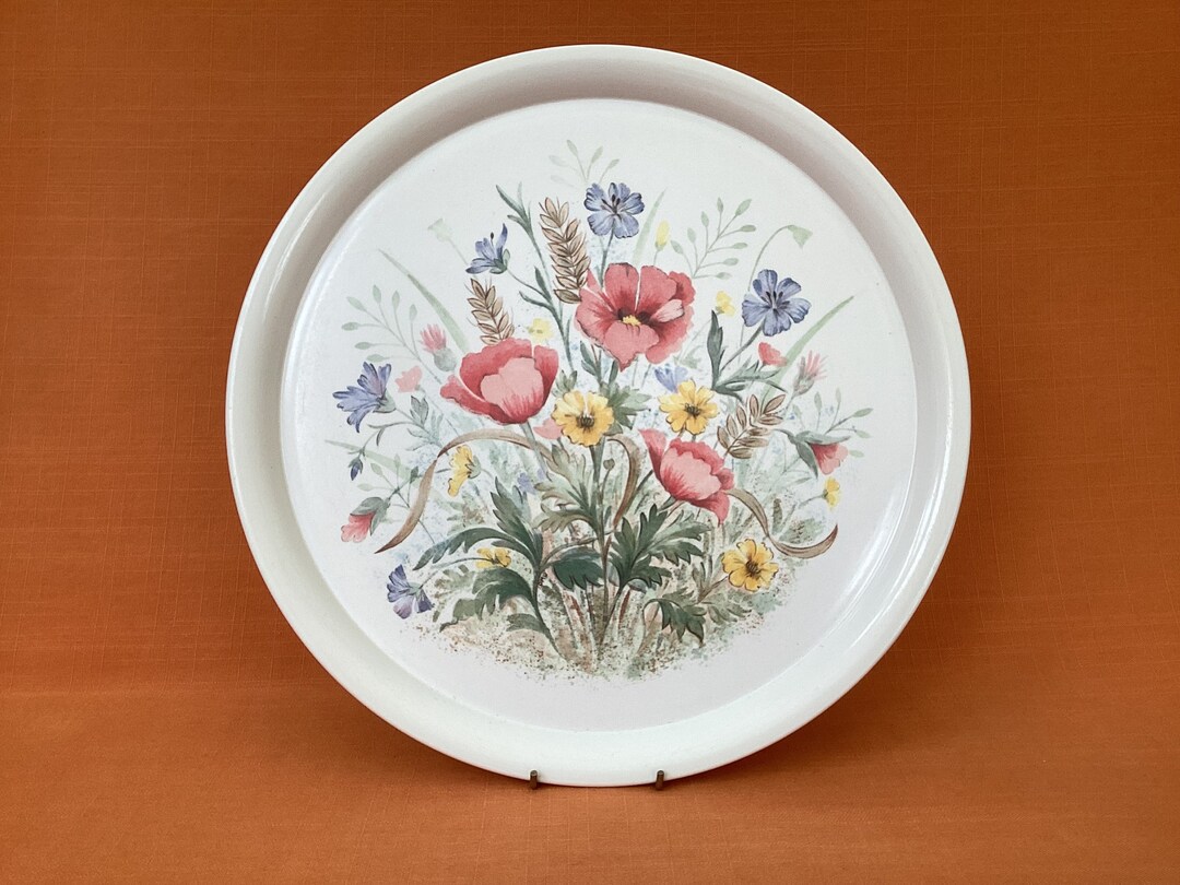 Cloverleaf Melamine Tray With a Wild Flower Design in Pink, Blue and ...