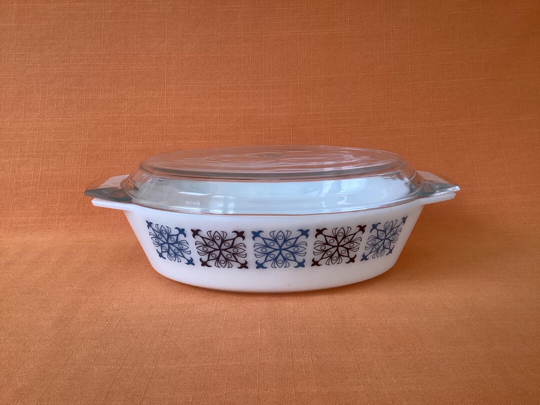 Vintage JAJ Pyrex Chelsea Oval Casserole Dish, 1960s Baking Dish (2.5pt ...