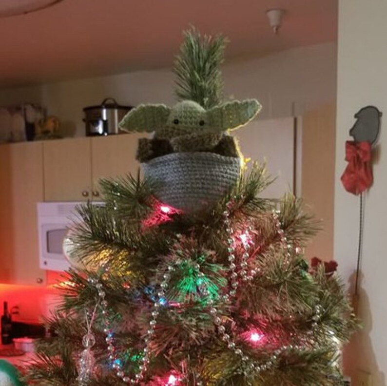 PATTERN - Crochet Baby Alien in Crib Ornament - Etsy