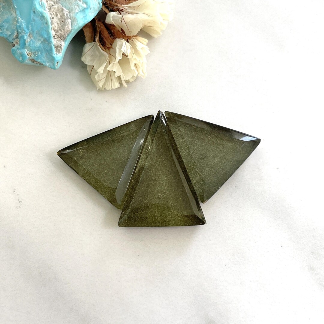 Medium Swamp Green Triangle Rosarita, Set of 3 - Etsy