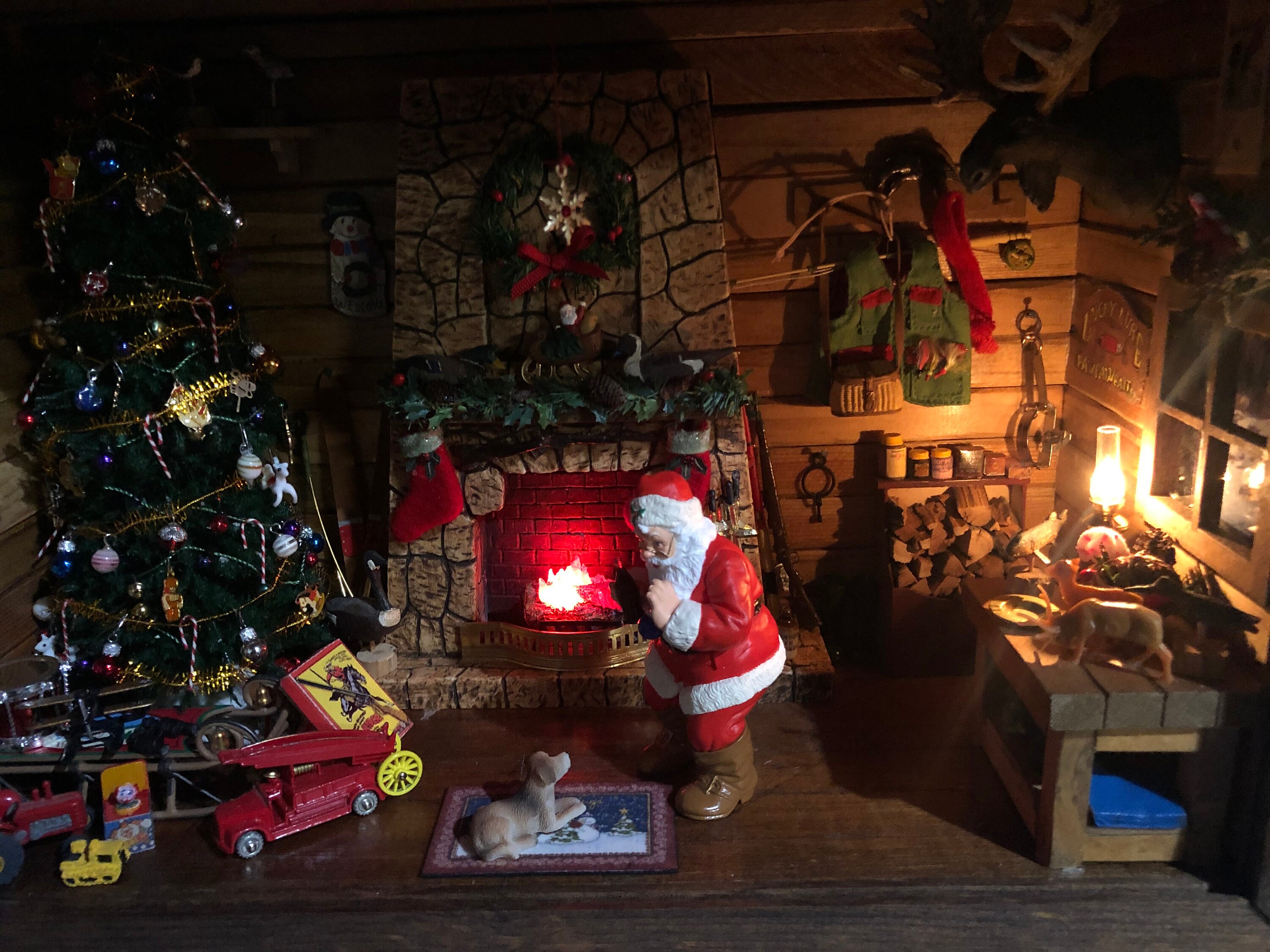 Cabin Christmas Miniature Roombox - Etsy