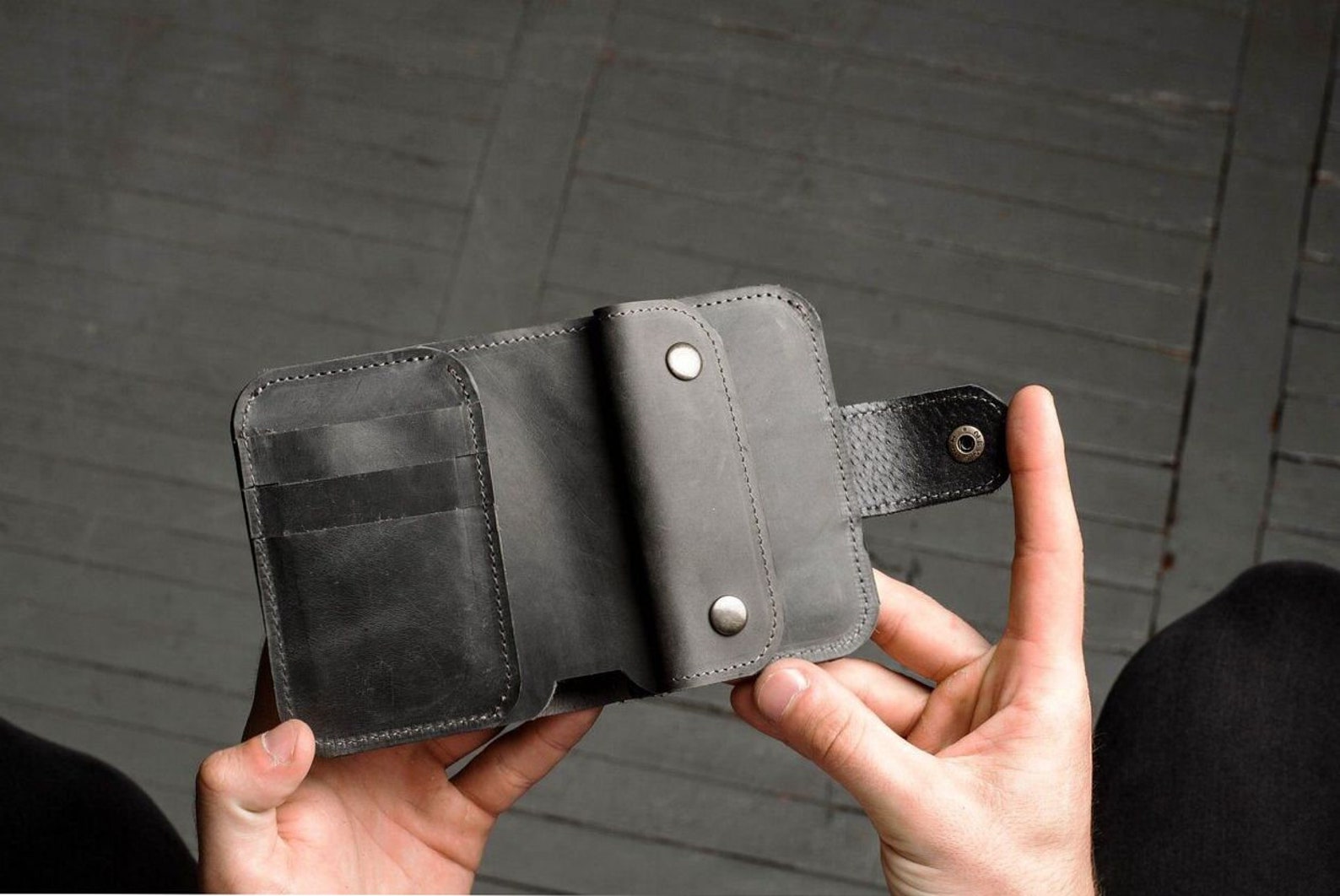 Small Men Walletminimalist Leather Walletleather Bifold - Etsy