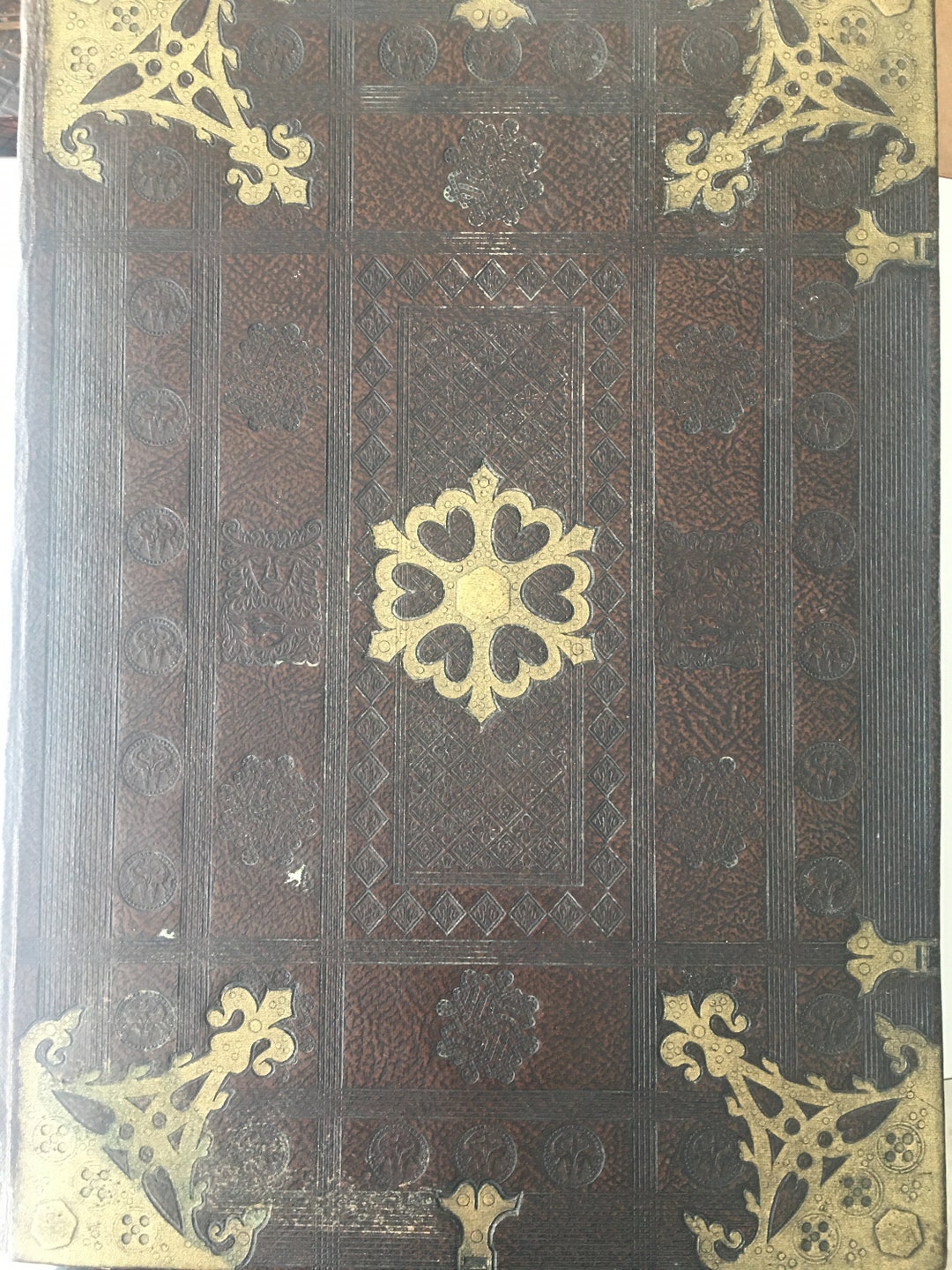 Vintage Embossed Family Holy Bible With Over 40 Colour Plated ...