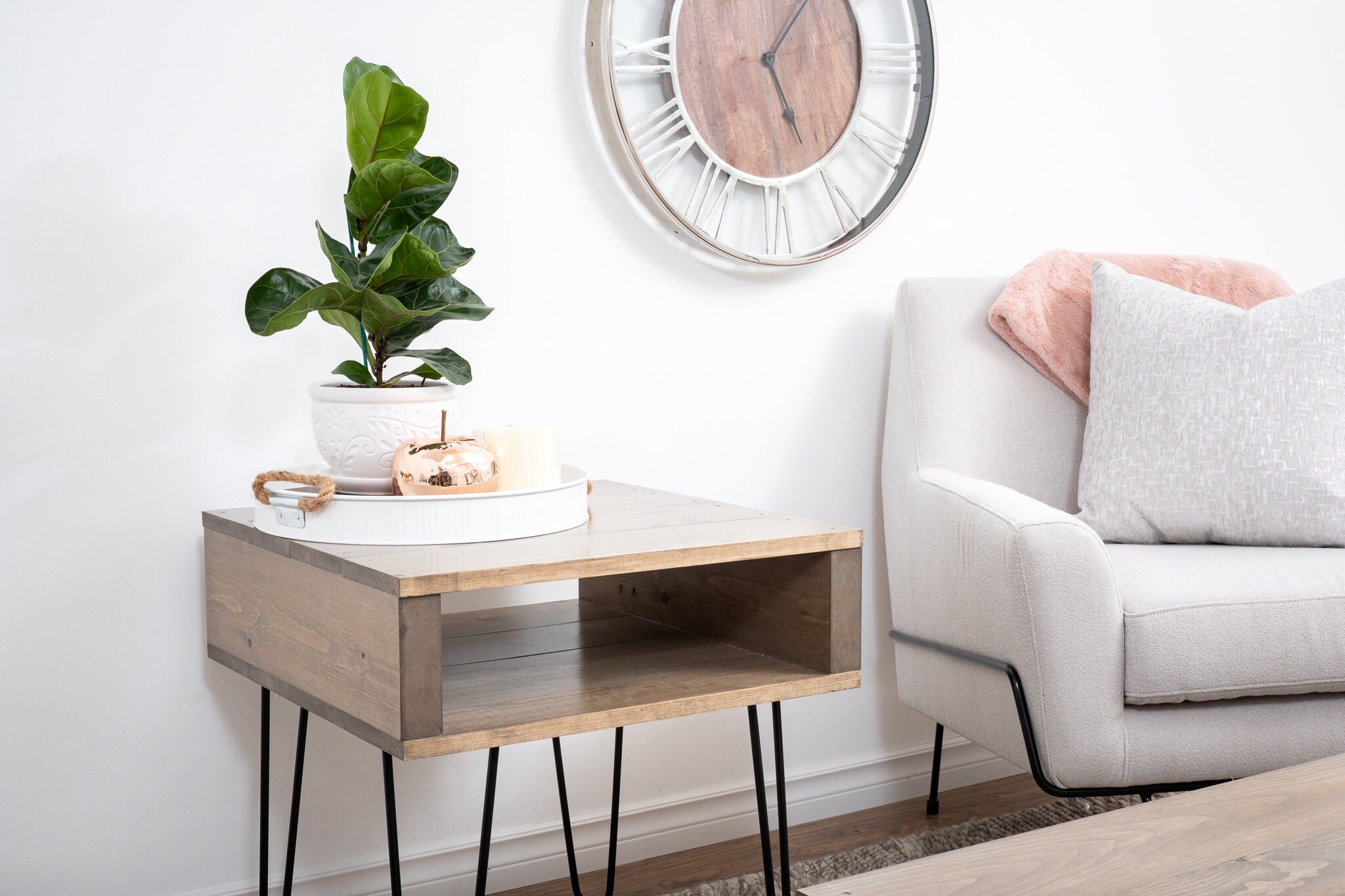 Beige Side table Mid-century end table Rustic Modern - Etsy Nederland