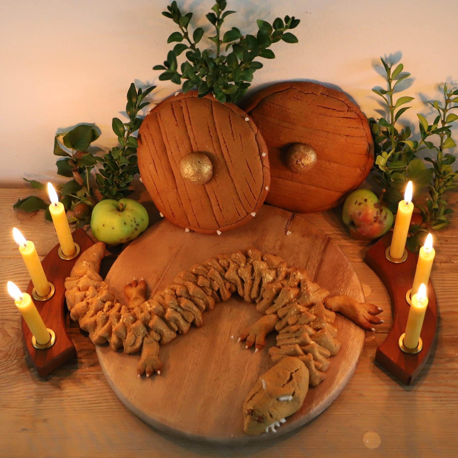 Gingerbread Dragon and Shields: Tutorial and Recipe | Etsy
