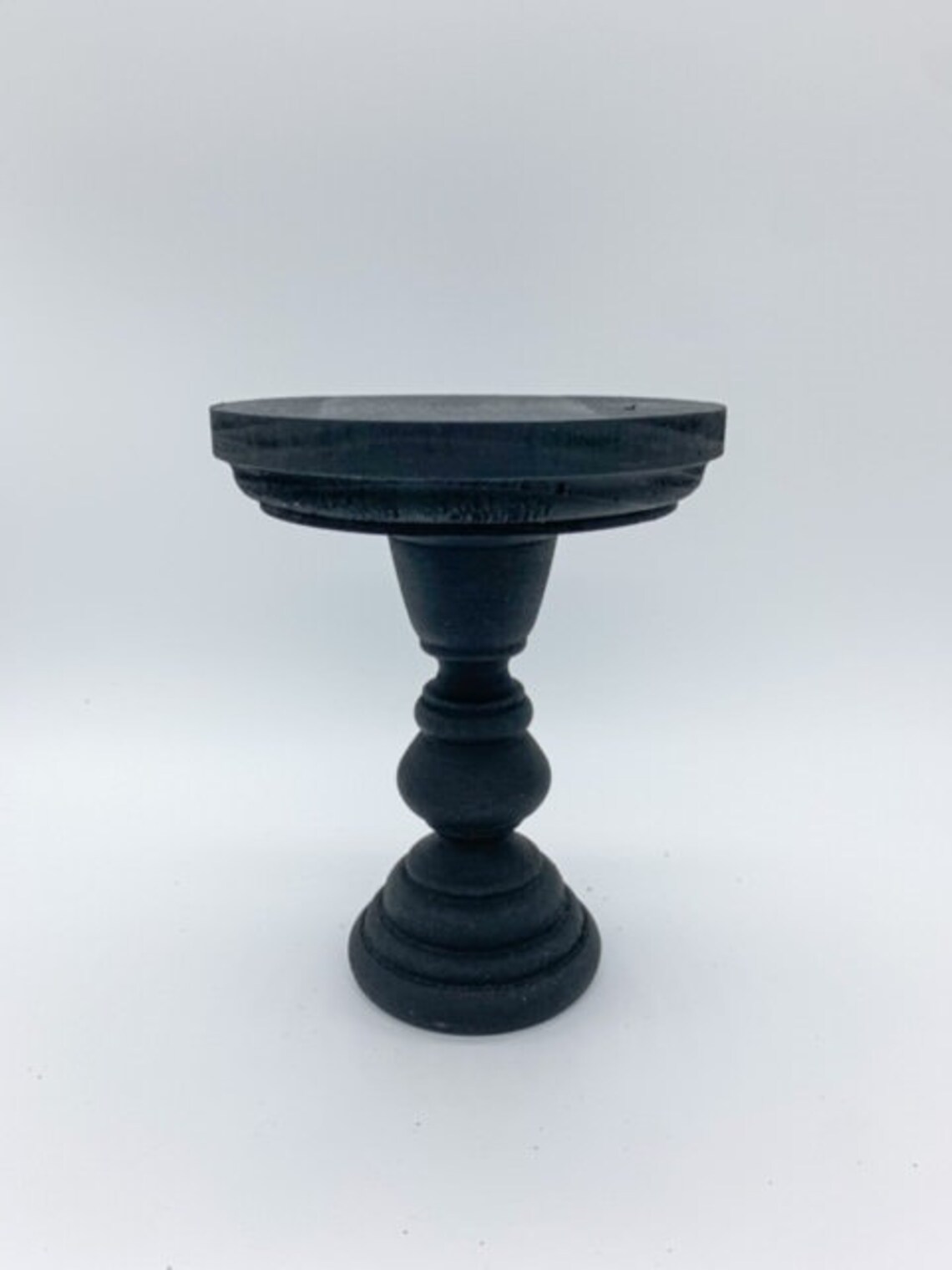 Round Flat Base Elevated Stand - Black - Etsy