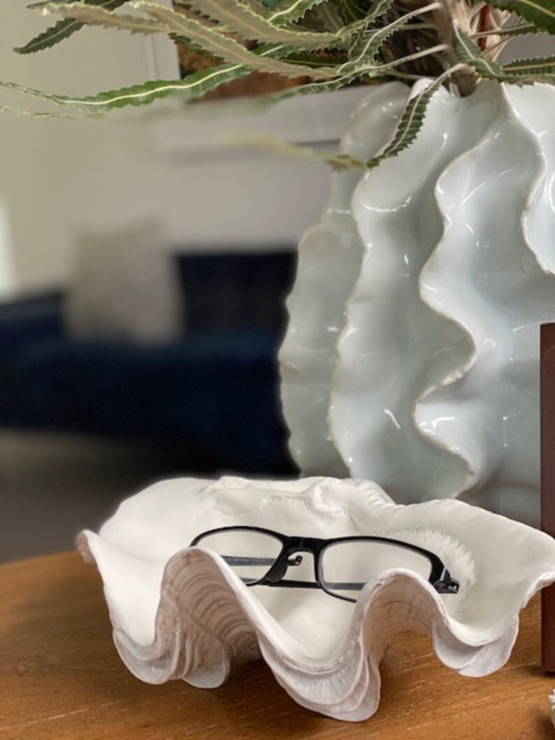 SPECIAL PRICE Ruffled Giant Clam Birthday Day Gift Faux | Etsy