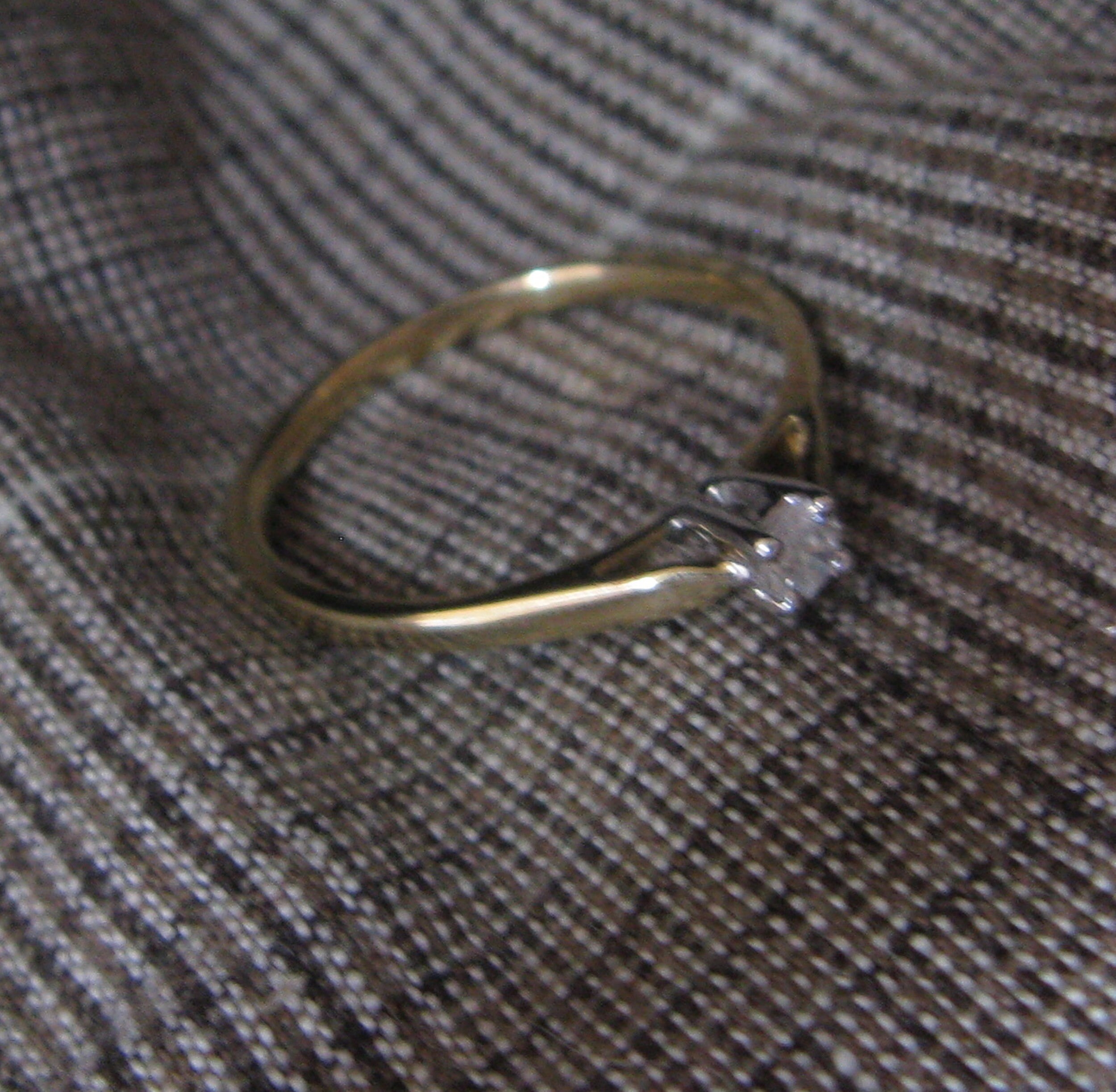 9ct Gold 0.1ct Diamond Cathedral Style Mount Solitaire Ring - Etsy