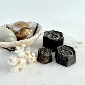 Vintage Cast Iron Weights Set – Industrial Home Decor, Rustic ...