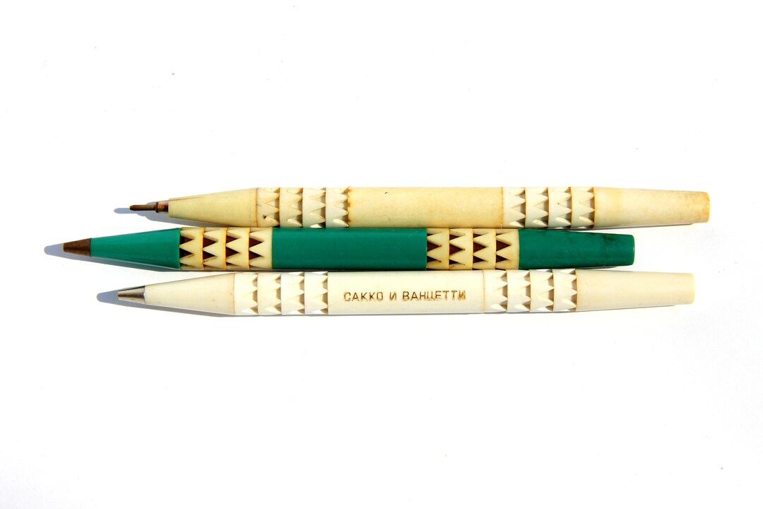 Set of 3 Vintage Ballpoint Pens / Soviet Souvenir Pen / Plastic Pen ...
